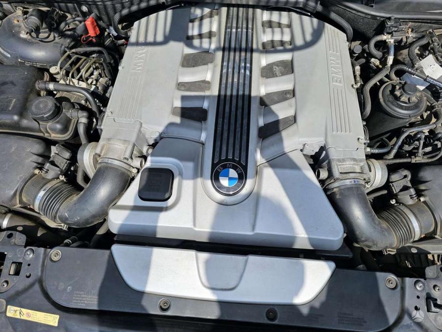 Brown BMW 760 2006 in Kedainiai, with an engine capacity of 5.97 L and mileage of 282 thousand km for 15900 €, photo 41 on AUTOMOTO.COM.LV