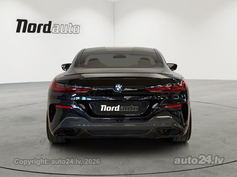 Melns BMW 8-series 2019 Tallina, ar dzinēja tilpumu 3.00 L un nobraukumu 70 tūkst. km par 52900 €, foto 5 vietnē AUTOMOTO.COM.LV