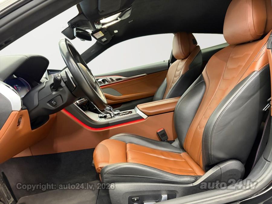 Melns BMW 8-series 2019 Tallina, ar dzinēja tilpumu 3.00 L un nobraukumu 70 tūkst. km par 52900 €, foto 6 vietnē AUTOMOTO.COM.LV