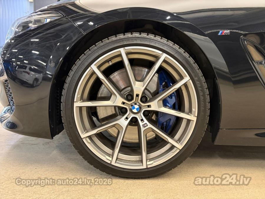Melns BMW 8-series 2019 Tallina, ar dzinēja tilpumu 3.00 L un nobraukumu 70 tūkst. km par 52900 €, foto 13 vietnē AUTOMOTO.COM.LV