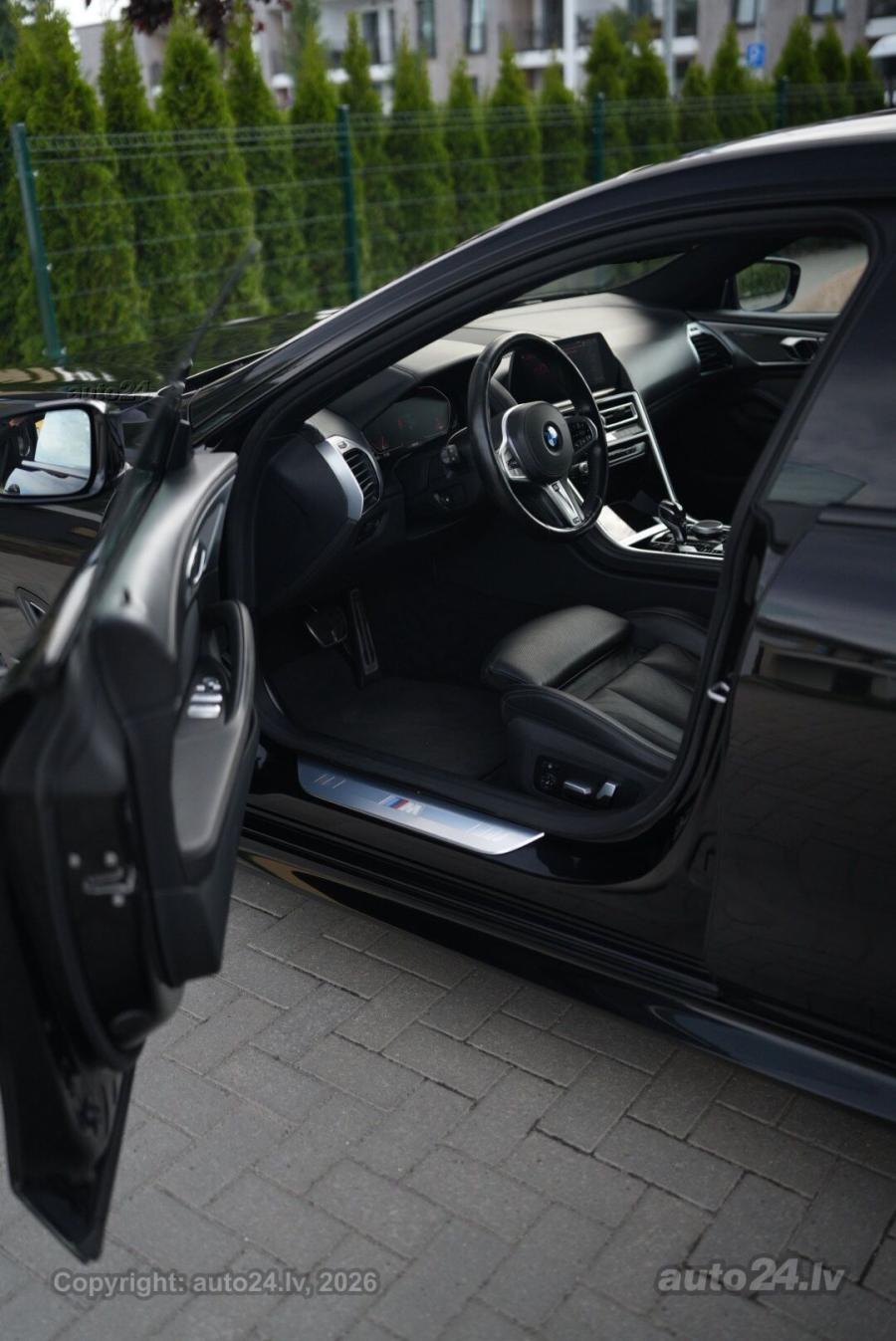 Black BMW 8-series 2020 in Tallinn, with an engine capacity of 3.00 L and mileage of 109 thousand km for 51900 €, photo 13 on AUTOMOTO.COM.LV