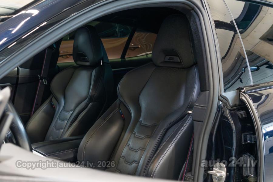Melns BMW 8-series 2023 Tallina, ar dzinēja tilpumu 3.00 L un nobraukumu 105 tūkst. km par 58900 €, foto 12 vietnē AUTOMOTO.COM.LV