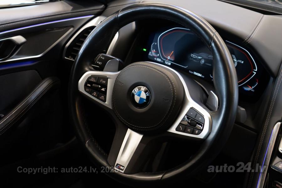 Melns BMW 8-series 2023 Tallina, ar dzinēja tilpumu 3.00 L un nobraukumu 105 tūkst. km par 58900 €, foto 16 vietnē AUTOMOTO.COM.LV