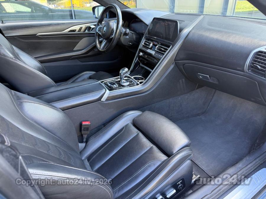 Zils BMW 8-series 2018 Tallina, ar dzinēja tilpumu 3.00 L un nobraukumu 177 tūkst. km par 42990 €, foto 8 vietnē AUTOMOTO.COM.LV