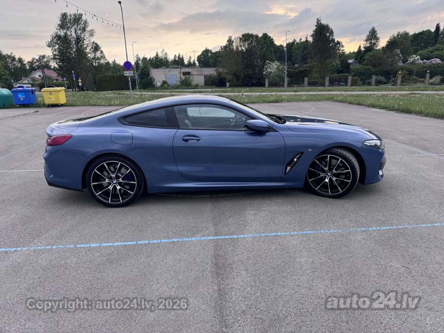 Blue BMW 8-series 2019 in Tallinn, with an engine capacity of 3.00 L and mileage of 98 thousand km for 54000 €, photo 7 on AUTOMOTO.COM.LV