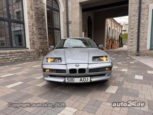 Grey BMW 8-series 1990 in Tallinn, with an engine capacity of 5.00 L and mileage of 243 thousand km for 14770 €, photo 11 on AUTOMOTO.COM.LV
