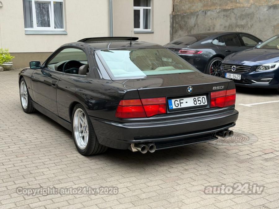 Grey BMW 8-series 1990 in Riga, with an engine capacity of 5.00 L and mileage of 189 thousand km for 25000 €, photo 5 on AUTOMOTO.COM.LV