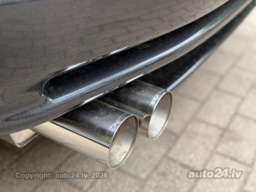 Grey BMW 8-series 1990 in Riga, with an engine capacity of 5.00 L and mileage of 189 thousand km for 25000 €, photo 7 on AUTOMOTO.COM.LV
