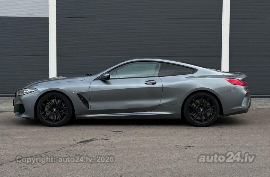 Pelēks BMW 8-series 2021 Tallina, ar dzinēja tilpumu 3.00 L un nobraukumu 75 tūkst. km par 51199 €, foto 5 vietnē AUTOMOTO.COM.LV