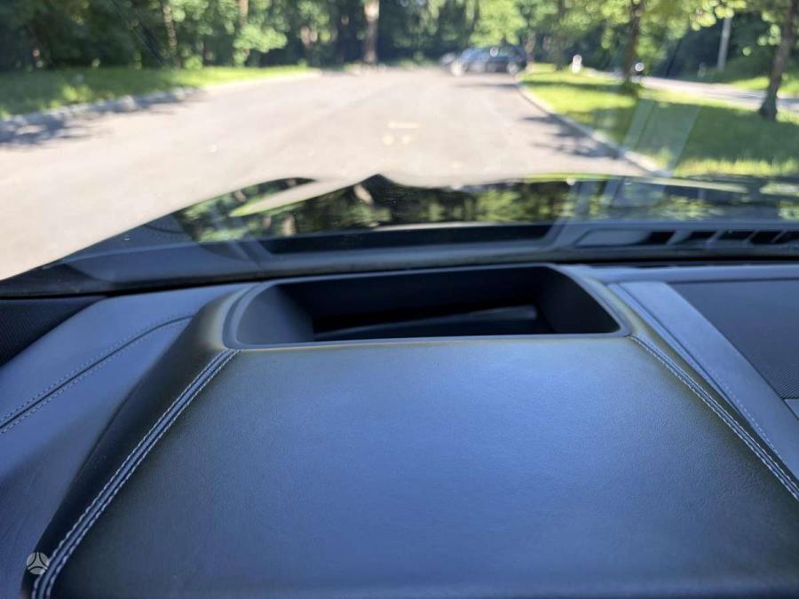 Melns BMW 840 2019 Viļņa, ar dzinēja tilpumu 2.99 L un nobraukumu 180 tūkst. km par 39500 €, foto 17 vietnē AUTOMOTO.COM.LV