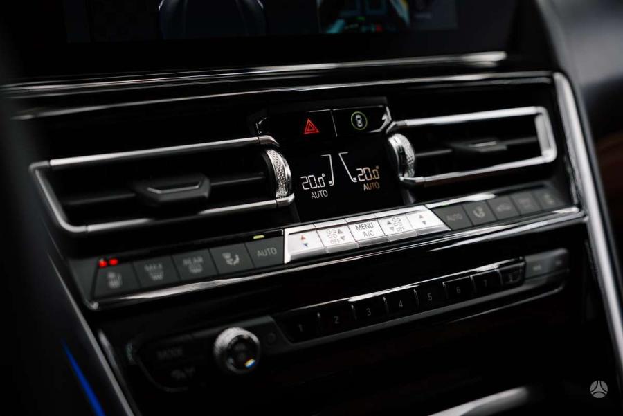 Черный БМВ 840 2019 в Вильнюс, объемом двигателя 2.99 л и пробегом 134 тыс. км за 50000 €, фото 22 на AUTOMOTO.COM.LV