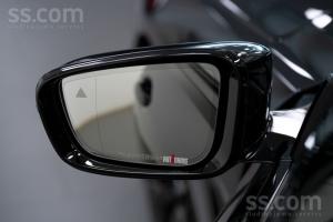 Black BMW 840 2019 in Riga, with an engine capacity of 3.00 L and mileage of 130 thousand km for 46500 €, photo 16 on AUTOMOTO.COM.LV