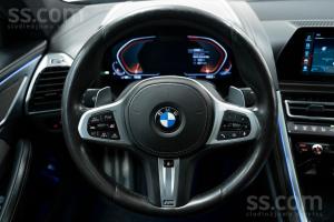 Black BMW 840 2019 in Riga, with an engine capacity of 3.00 L and mileage of 130 thousand km for 46500 €, photo 18 on AUTOMOTO.COM.LV