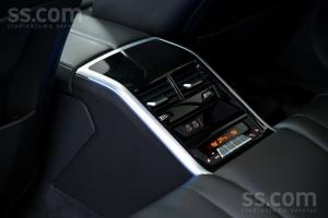 Black BMW 840 2019 in Riga, with an engine capacity of 3.00 L and mileage of 130 thousand km for 46500 €, photo 19 on AUTOMOTO.COM.LV