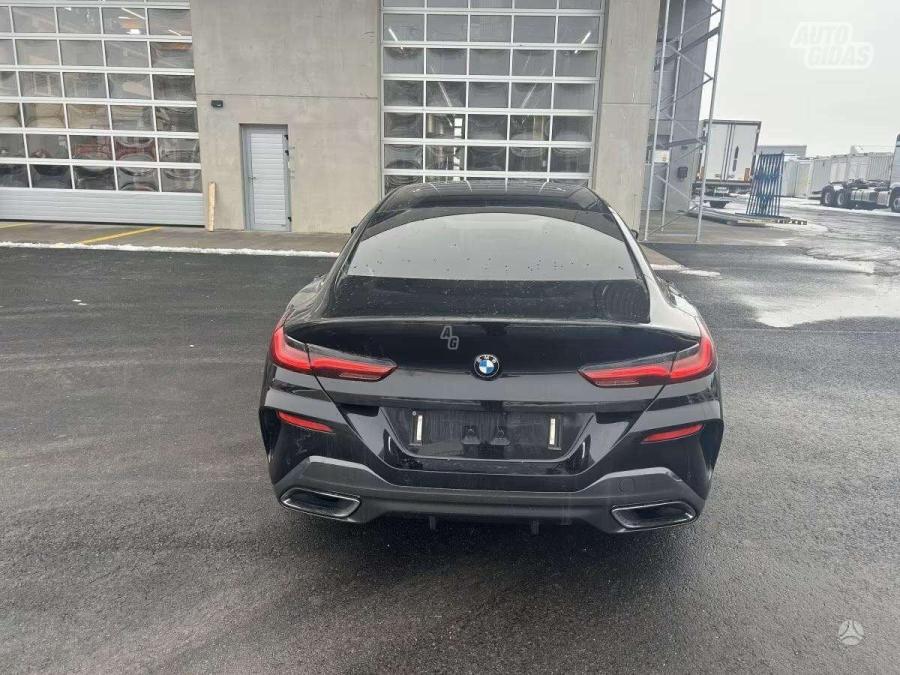 Melns BMW 840 2021 Marijampole, ar dzinēja tilpumu 3.00 L un nobraukumu 163 tūkst. km par 44950 €, foto 5 vietnē AUTOMOTO.COM.LV