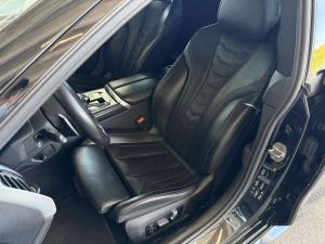 Black BMW 840 2021 in Kaunas, with an engine capacity of 2.99 L and mileage of 127 thousand km for 44900 €, photo 13 on AUTOMOTO.COM.LV