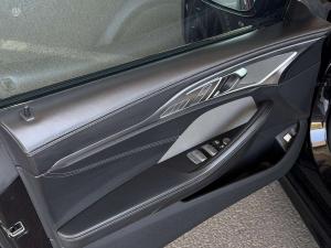 Black BMW 840 2021 in Kaunas, with an engine capacity of 2.99 L and mileage of 127 thousand km for 44900 €, photo 34 on AUTOMOTO.COM.LV