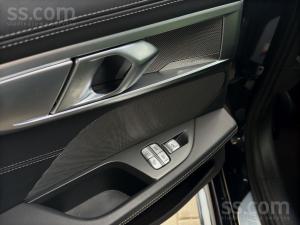 Black BMW 840 2022 in Riga, with an engine capacity of 3.00 L and mileage of 63 thousand km for 53990 €, photo 18 on AUTOMOTO.COM.LV