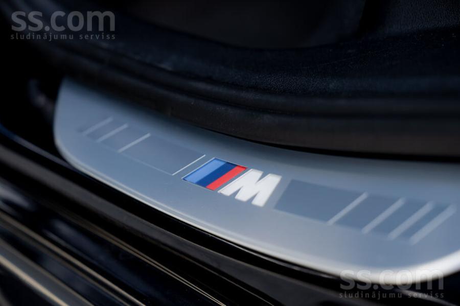 Melns BMW 840 2022 Rīga, ar dzinēja tilpumu 3.00 L un nobraukumu 62 tūkst. km par 61000 €, foto 12 vietnē AUTOMOTO.COM.LV