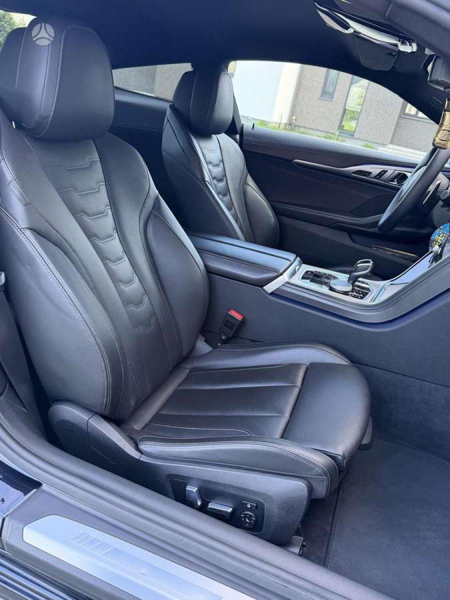 Blue BMW 840 2019 in Vilnius, with an engine capacity of 2.99 L and mileage of 220 thousand km for 37000 €, photo 30 on AUTOMOTO.COM.LV