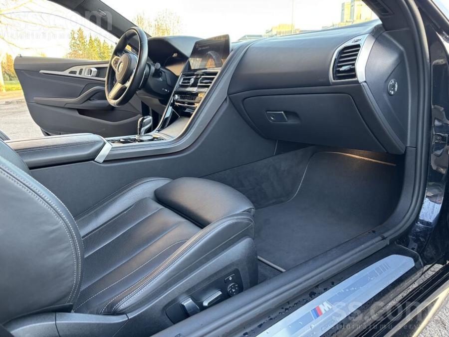 Blue BMW 840 2020 in Aizkraukle, with an engine capacity of 3.00 L and mileage of 147 thousand km for 51000 €, photo 12 on AUTOMOTO.COM.LV