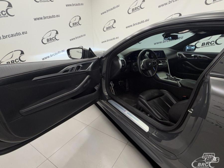Pelēks BMW 840 2019 Avižieniai, ar dzinēja tilpumu 3.00 L un nobraukumu 250 tūkst. km par 34900 €, foto 18 vietnē AUTOMOTO.COM.LV