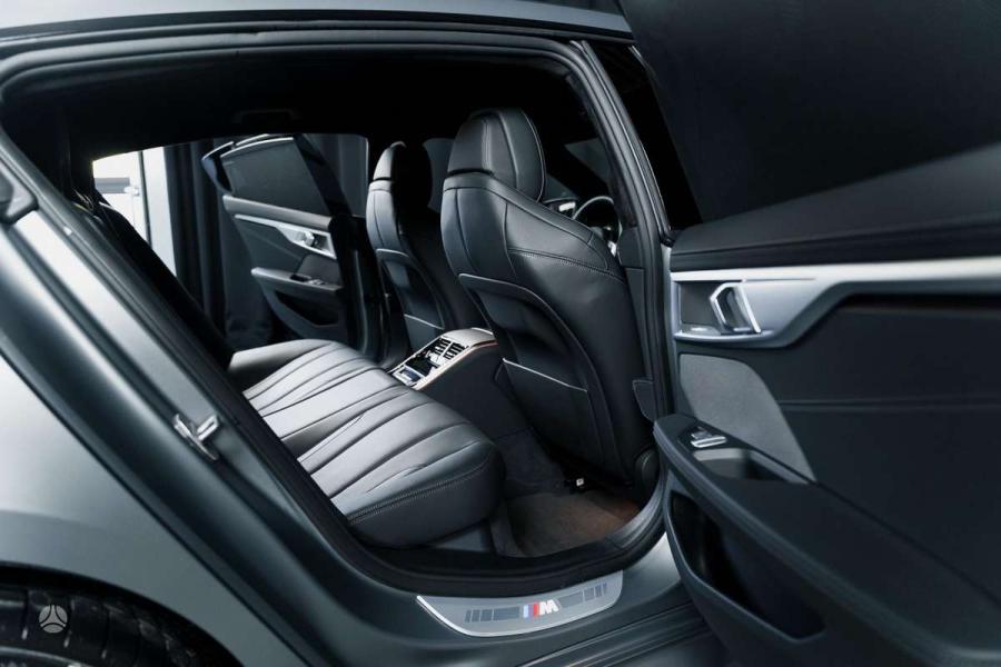 Pelēks BMW 840 2025 Viļņa, ar dzinēja tilpumu 2.99 L un nobraukumu 6 tūkst. km par 67999 €, foto 36 vietnē AUTOMOTO.COM.LV