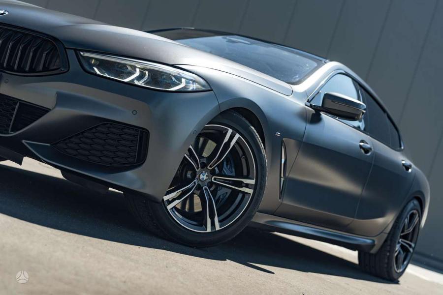 Grey BMW 840 2020 in Klaipeda, with an engine capacity of 2.99 L and mileage of 103 thousand km for 44490 €, photo 4 on AUTOMOTO.COM.LV