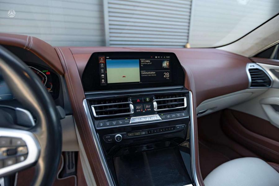 Grey BMW 840 2020 in Klaipeda, with an engine capacity of 2.99 L and mileage of 103 thousand km for 44490 €, photo 21 on AUTOMOTO.COM.LV