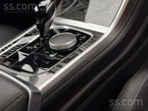 Grey BMW 840 2022 in Daugavpils, with an engine capacity of 3.00 L and mileage of 143 thousand km for 49800 €, photo 21 on AUTOMOTO.COM.LV
