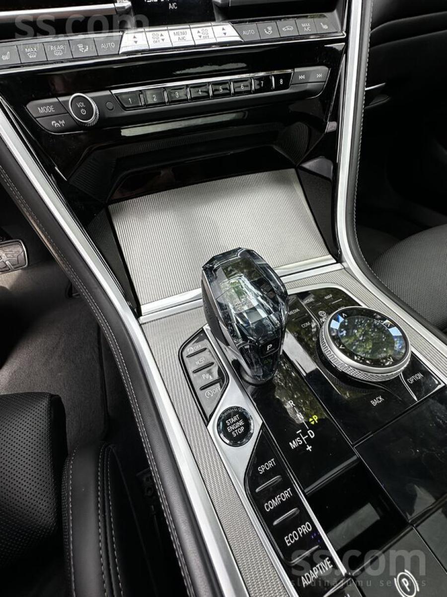 Balts BMW 840 2020 Jūrmala, ar dzinēja tilpumu 3.00 L un nobraukumu 29 tūkst. km par 56000 €, foto 16 vietnē AUTOMOTO.COM.LV