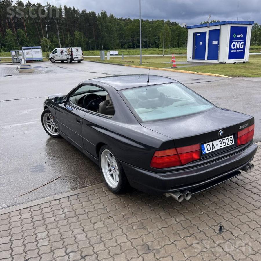 Melns BMW 850 1990 Rīga, ar dzinēja tilpumu 5.00 L un nobraukumu 189 tūkst. km par 25000 €, foto 8 vietnē AUTOMOTO.COM.LV