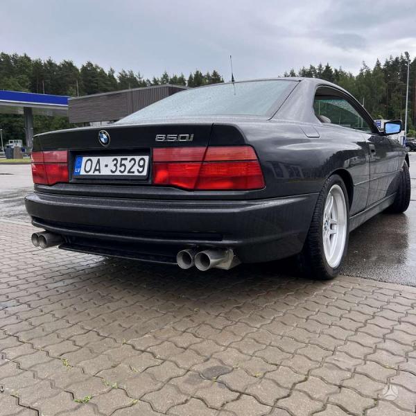 Melns BMW 850 1990 Rīga, ar dzinēja tilpumu 5.00 L un nobraukumu 189 tūkst. km par 25000 €, foto 5 vietnē AUTOMOTO.COM.LV