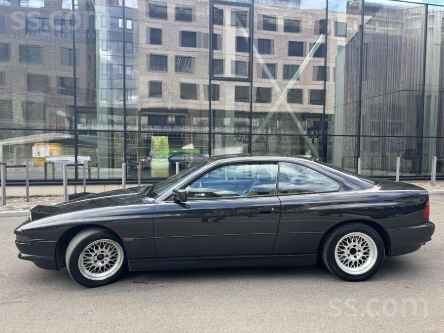Melns BMW 850 1991 Rīga, ar dzinēja tilpumu 5.00 L un nobraukumu 314 tūkst. km par 18850 €, foto 4 vietnē AUTOMOTO.COM.LV