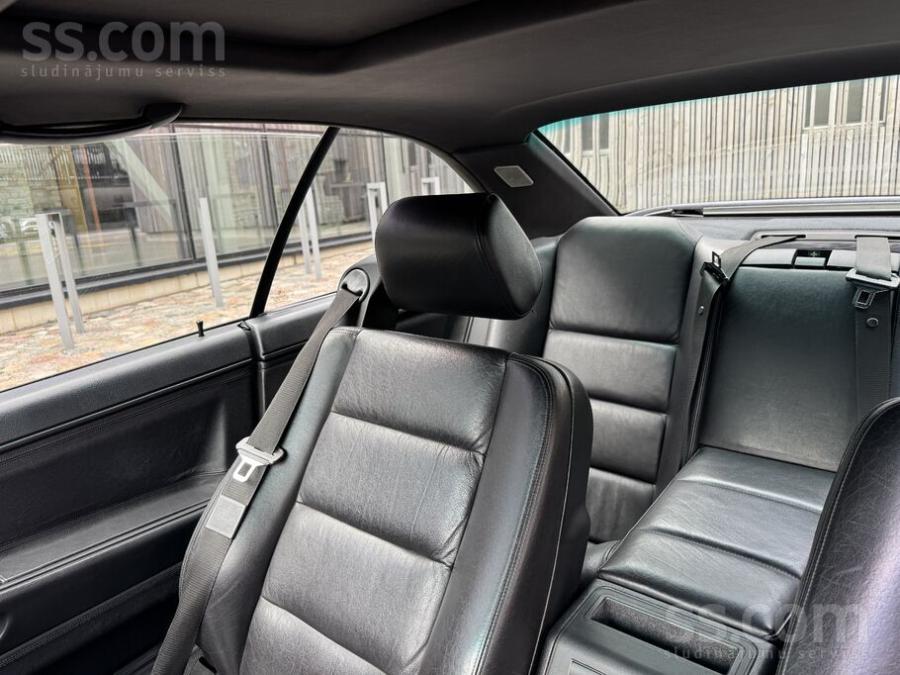 Melns BMW 850 1991 Rīga, ar dzinēja tilpumu 5.00 L un nobraukumu 314 tūkst. km par 18850 €, foto 14 vietnē AUTOMOTO.COM.LV