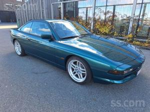 Zaļš BMW 850 1993 Rīga, ar dzinēja tilpumu 5.00 L un nobraukumu 84 tūkst. km par 29900 €, foto  vietnē AUTOMOTO.COM.LV