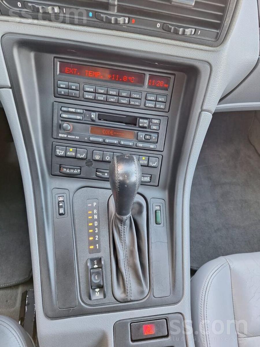 Zaļš BMW 850 1993 Rīga, ar dzinēja tilpumu 5.00 L un nobraukumu 84 tūkst. km par 29900 €, foto 18 vietnē AUTOMOTO.COM.LV