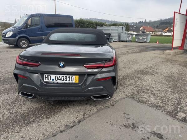БМВ 850 2024 в Юрмала на AUTOMOTO.COM.LV Серый БМВ 850 2024 в Юрмала, объемом двигателя 4.40 л и пробегом 37 тыс. км за 81500 €, фото 5 на AUTOMOTO.COM.LV