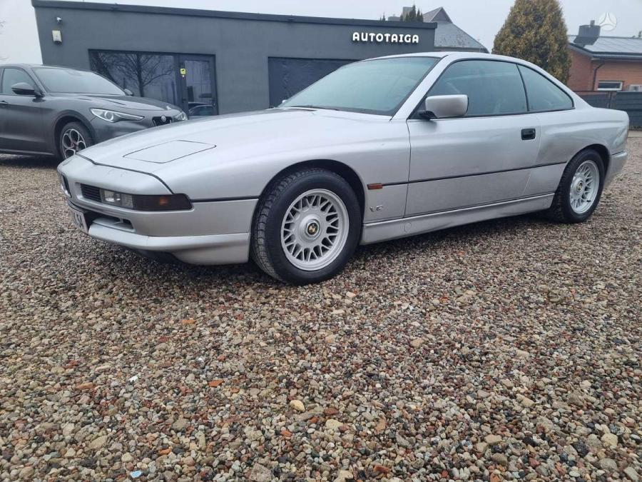 Grey BMW 850 1990 in Taurage, with an engine capacity of 5.00 L and mileage of 206 thousand km for 12900 €, photo 7 on AUTOMOTO.COM.LV