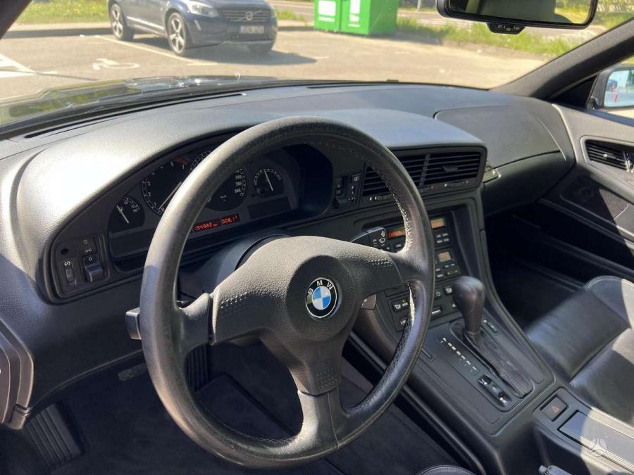 Grey BMW 850 1990 in Vilnius, with an engine capacity of 4.99 L and mileage of 135 thousand km for 27100 €, photo 26 on AUTOMOTO.COM.LV