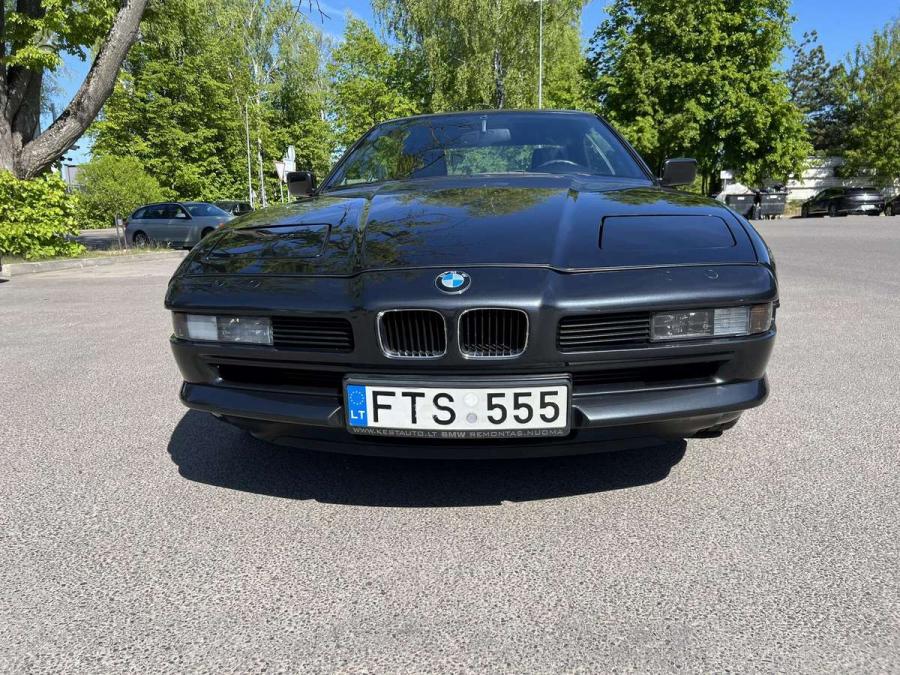 Grey BMW 850 1990 in Vilnius, with an engine capacity of 4.99 L and mileage of 135 thousand km for 27100 €, photo 31 on AUTOMOTO.COM.LV