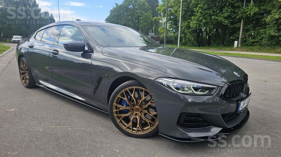 Pelēks BMW 850 2022 Rīga, ar dzinēja tilpumu 4.40 L un nobraukumu 63 tūkst. km par 74650 €, foto 5 vietnē AUTOMOTO.COM.LV
