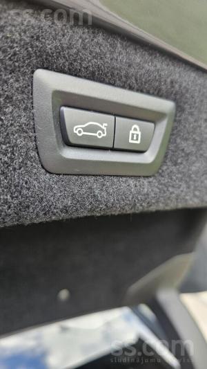 Pelēks BMW 850 2022 Rīga, ar dzinēja tilpumu 4.40 L un nobraukumu 63 tūkst. km par 74650 €, foto 24 vietnē AUTOMOTO.COM.LV