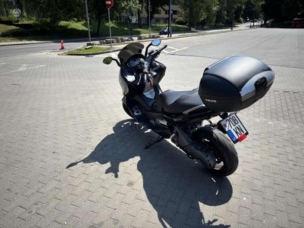 Melns BMW C 600 2013 Viļņa, ar dzinēja tilpumu 0.65 L un nobraukumu 47 tūkst. km par 3350 €, foto 5 vietnē AUTOMOTO.COM.LV