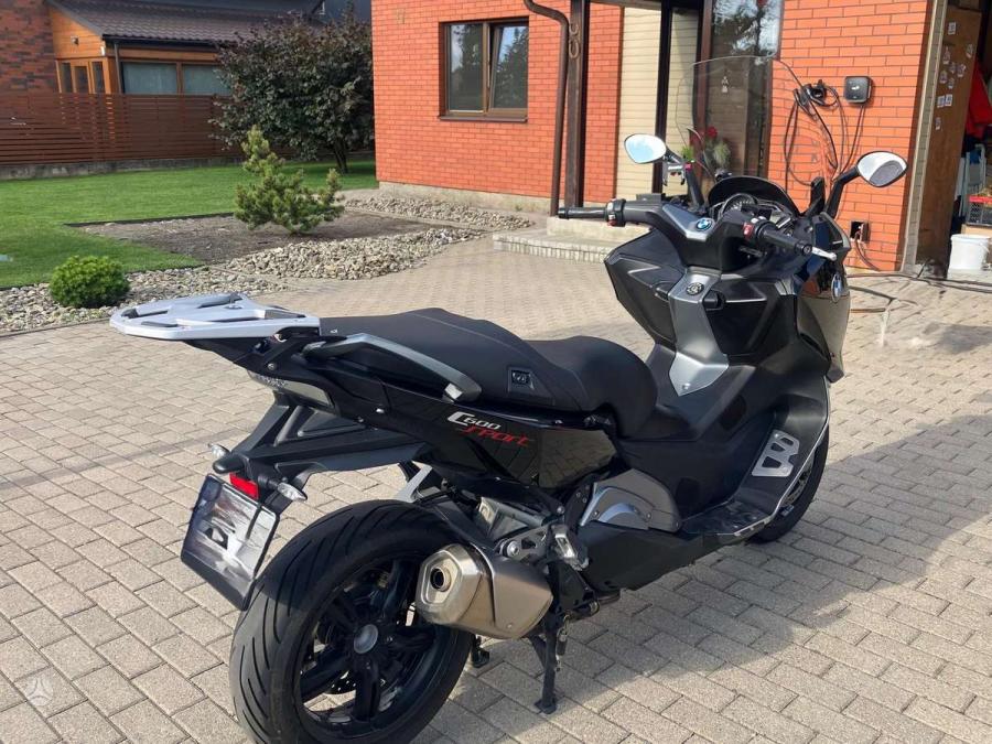 BMW C 600 2015 in Kaunas, with an engine capacity of 0.65 L and mileage of 29 thousand km for 4250 €, photo 4 on AUTOMOTO.COM.LV