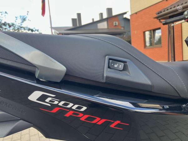 BMW C 600 2015 in Kaunas, with an engine capacity of 0.65 L and mileage of 29 thousand km for 4250 €, photo 5 on AUTOMOTO.COM.LV