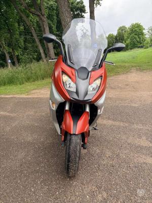 Oranžs BMW C 600 2017 Viļņa, ar dzinēja tilpumu 0.65 L un nobraukumu 42 tūkst. km par 3750 €, foto 4 vietnē AUTOMOTO.COM.LV