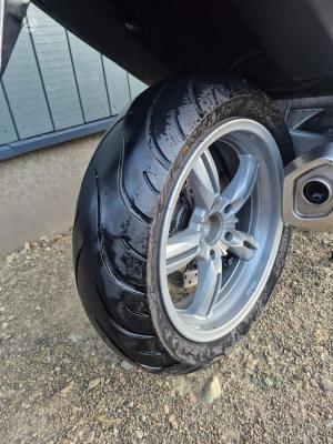 Black BMW C 650GT 2013 in Kursenai, with an engine capacity of 0.65 L and mileage of 30 thousand km for 3399 €, photo 17 on AUTOMOTO.COM.LV