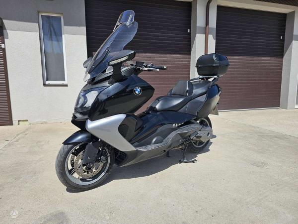 Melns BMW C 650GT 2013 Viļņa, ar dzinēja tilpumu 0.65 L un nobraukumu 34 tūkst. km par 3650 €, foto 3 vietnē AUTOMOTO.COM.LV