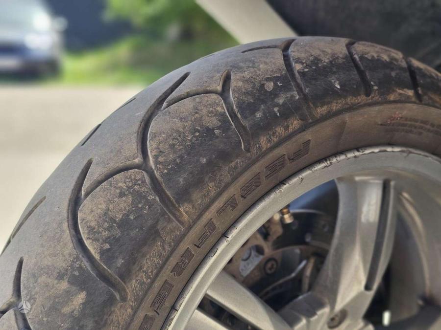 Melns BMW C 650GT 2013 Viļņa, ar dzinēja tilpumu 0.65 L un nobraukumu 34 tūkst. km par 3650 €, foto 8 vietnē AUTOMOTO.COM.LV